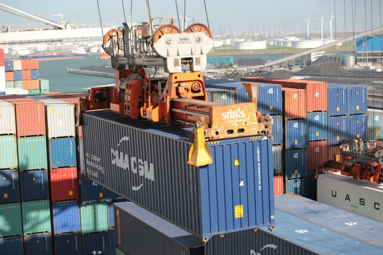 What You Need to Know About Packing and Unpacking Your Container ...